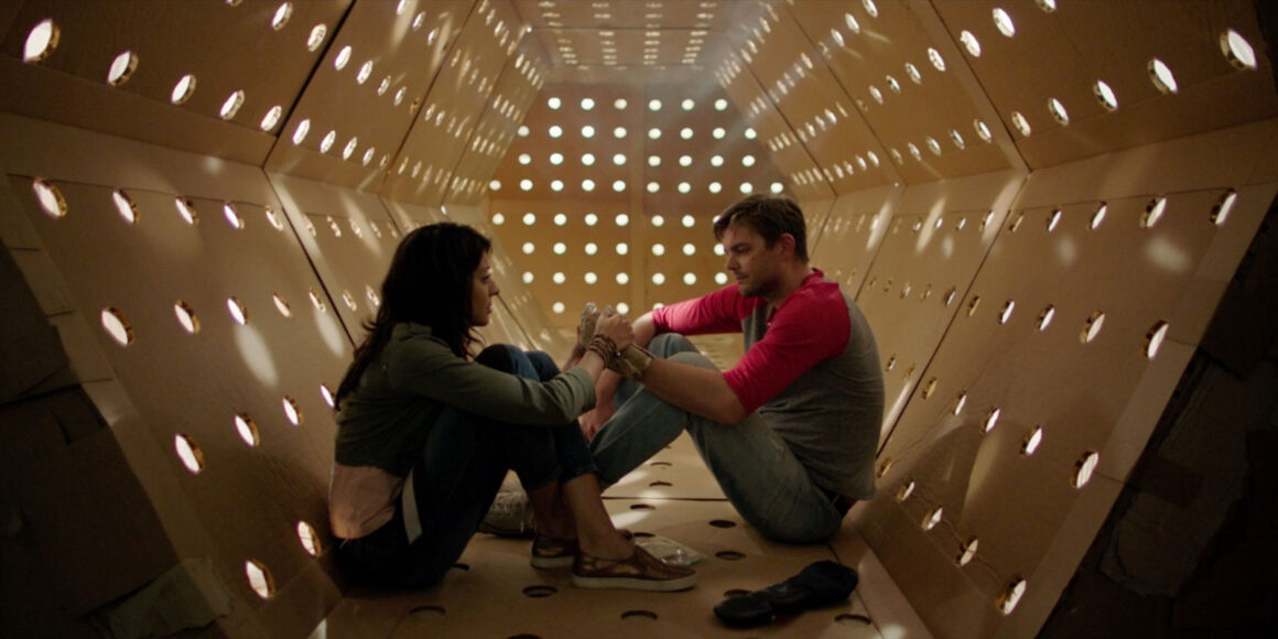 Movie Review: Dave Made a Maze (2017) - The Critical Movie Critics