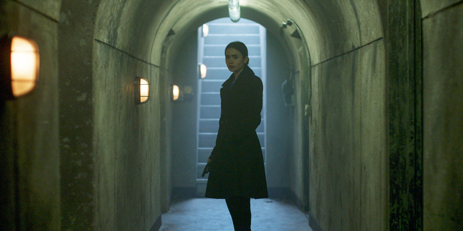 The Critical Movie Critics | Movie reviews, movie trailers & movie top-10s.