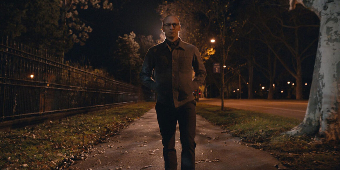 Movie Review: Split (2016) - The Critical Movie Critics